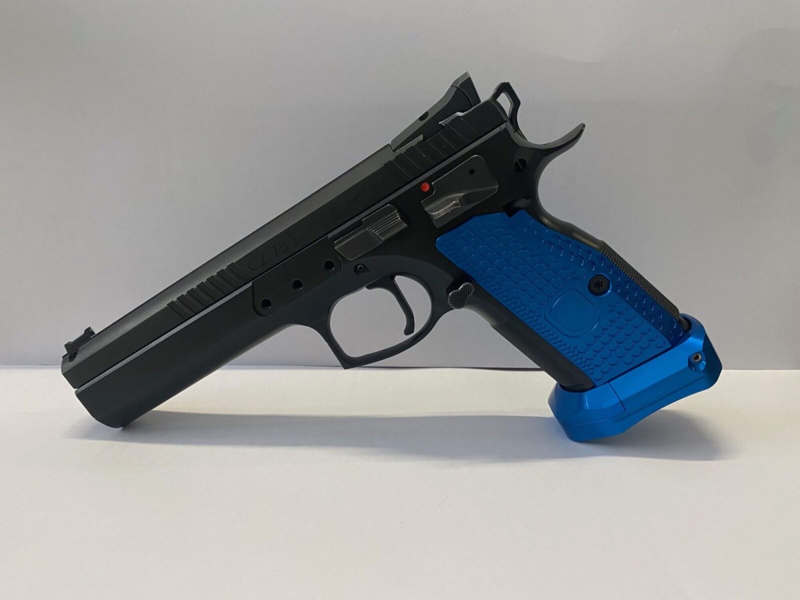 M-Arms Monarch 1 Set_2 | M-ARMS